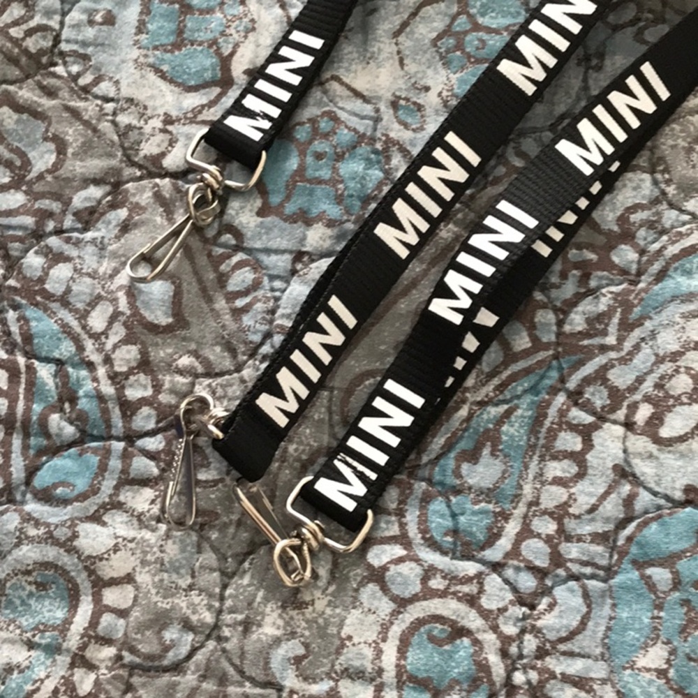 Mini Lanyard (3) - Gem